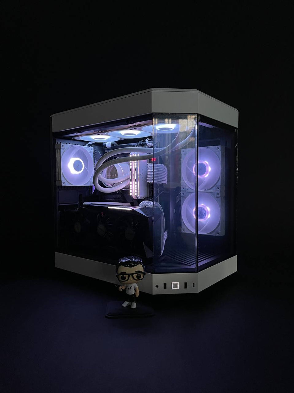 PC Cases — The Rig Builders