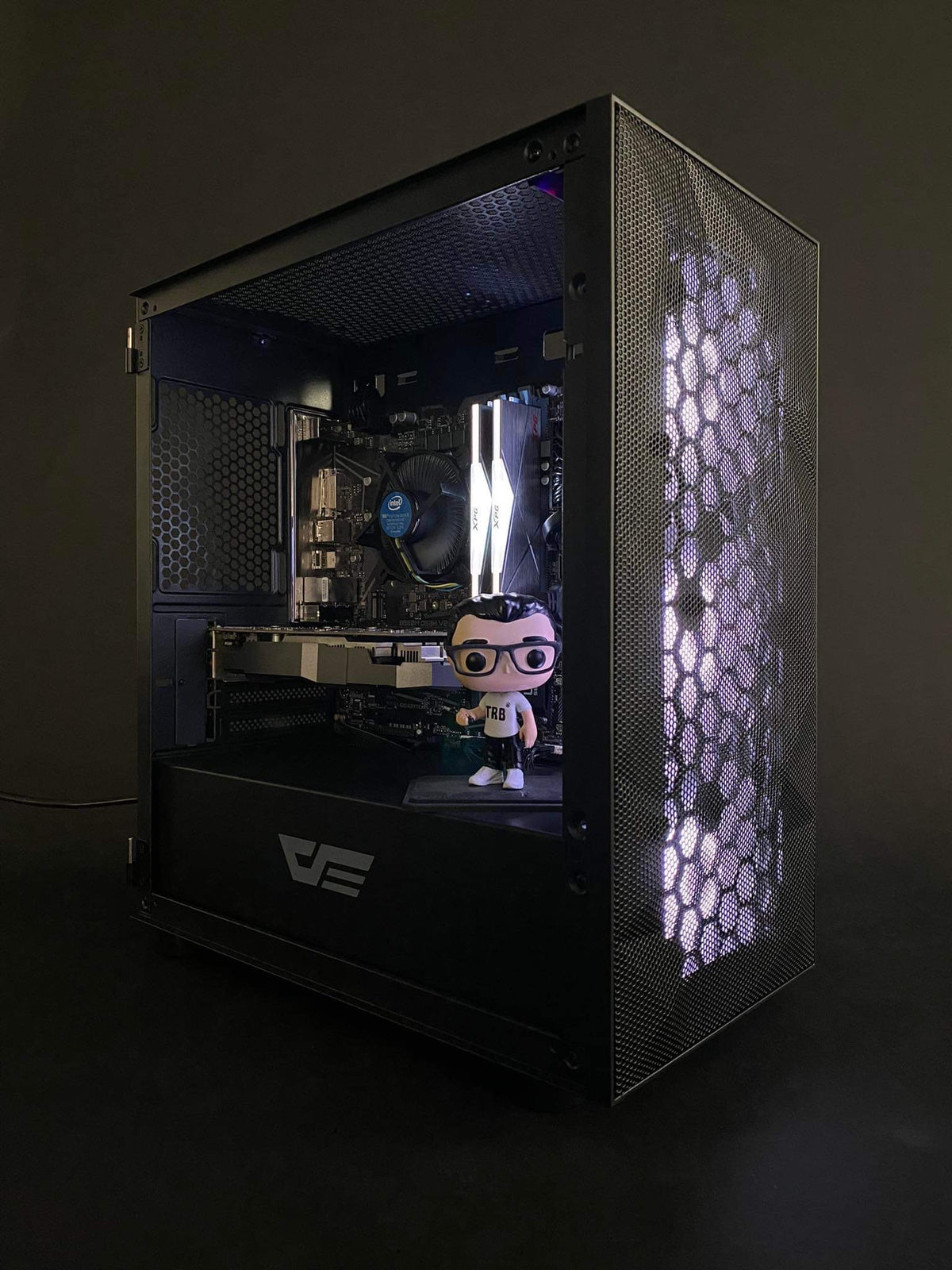 DARKFLASH DLM21 MESH BLACK — The Rig Builders