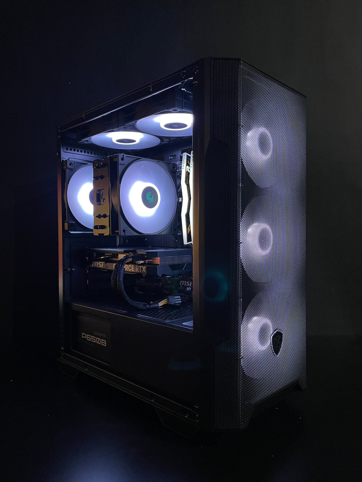 MSI MAG FORGE M100R — The Rig Builders