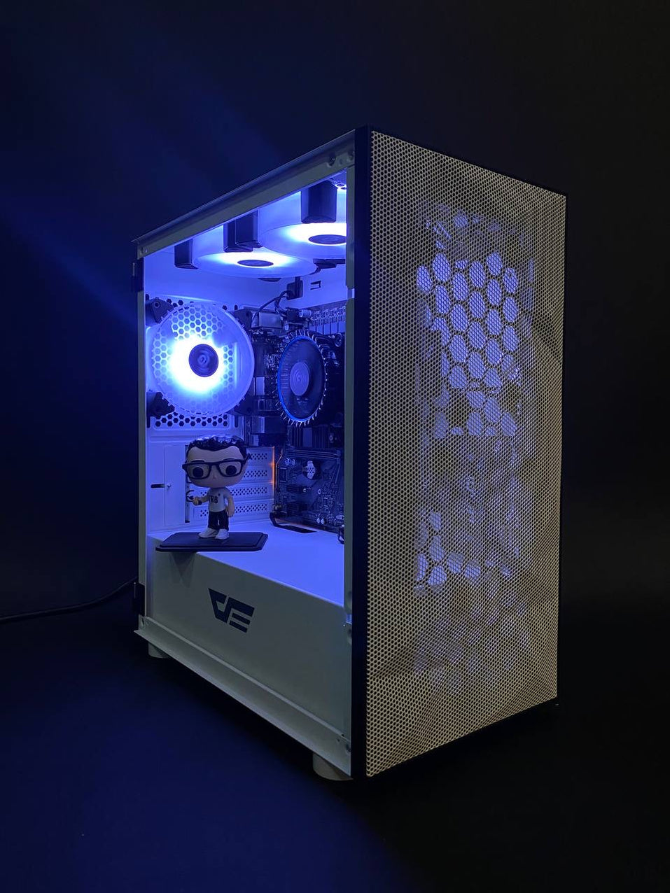 PC Cases — The Rig Builders